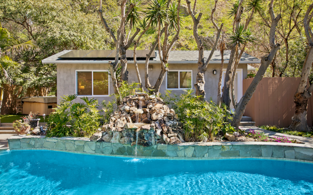 8 Most Common ADU Questions | ADU Experts Answer! - Maxable